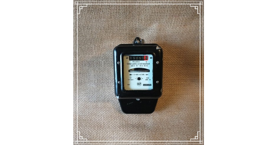 Contor curent vechi, contor din perioada comunista fabricat in Romania ...