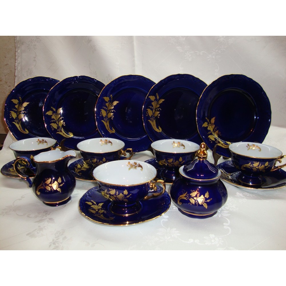 SET / SERVICIU DIN PORTELAN APULUM | arhiva Okazii.ro