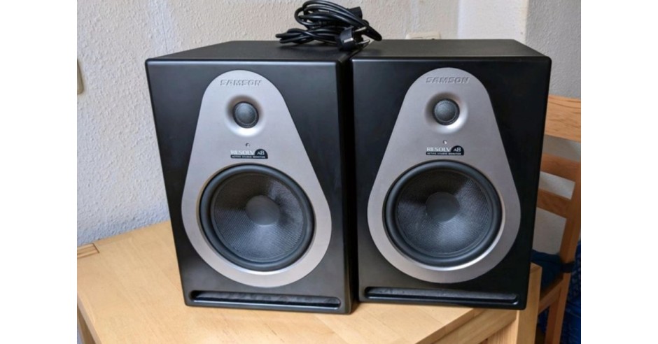 Boxe active Monitor Studio . Samson Resolv A8 | arhiva Okazii.ro