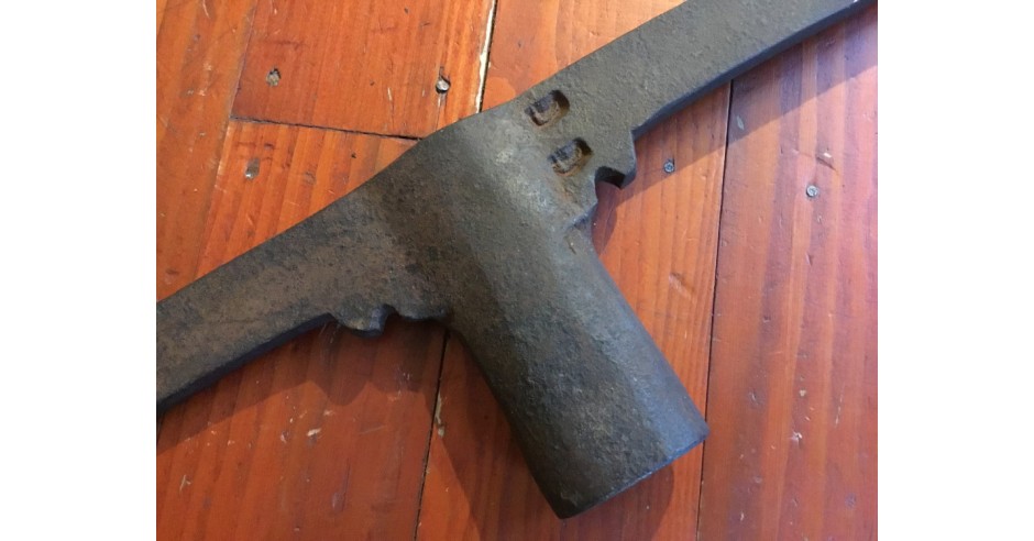 Scule / Unelte vechi - Topor / Tarnacop deosebit pentru lemn cu marcaj ...