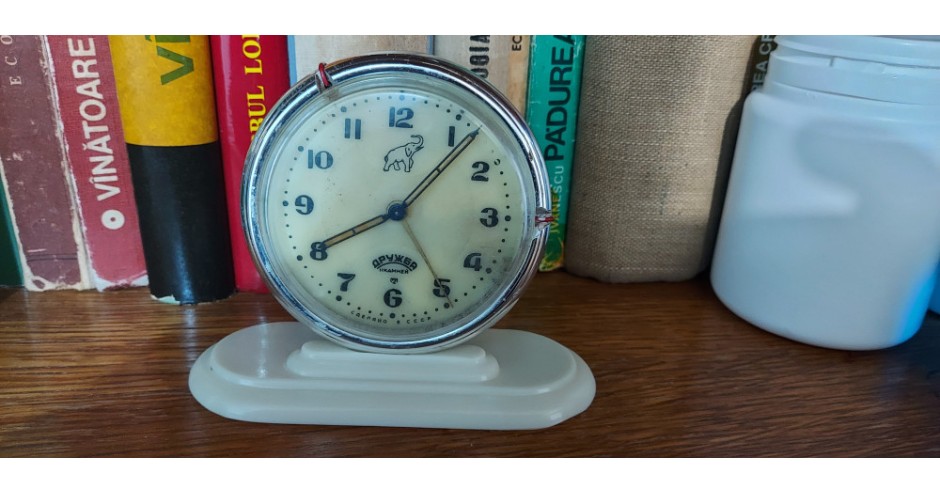 CEAS DRUJBA 11 RUBINE MECANIC RUSESC . FABRICAT IN ANUL 1957 ...