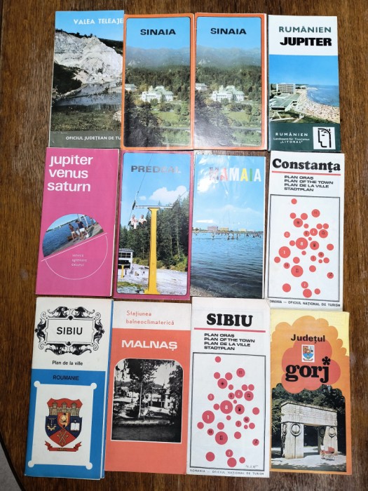 Lot 46 pliante turistice vintage si planuri de orase din Romania / CJP ...