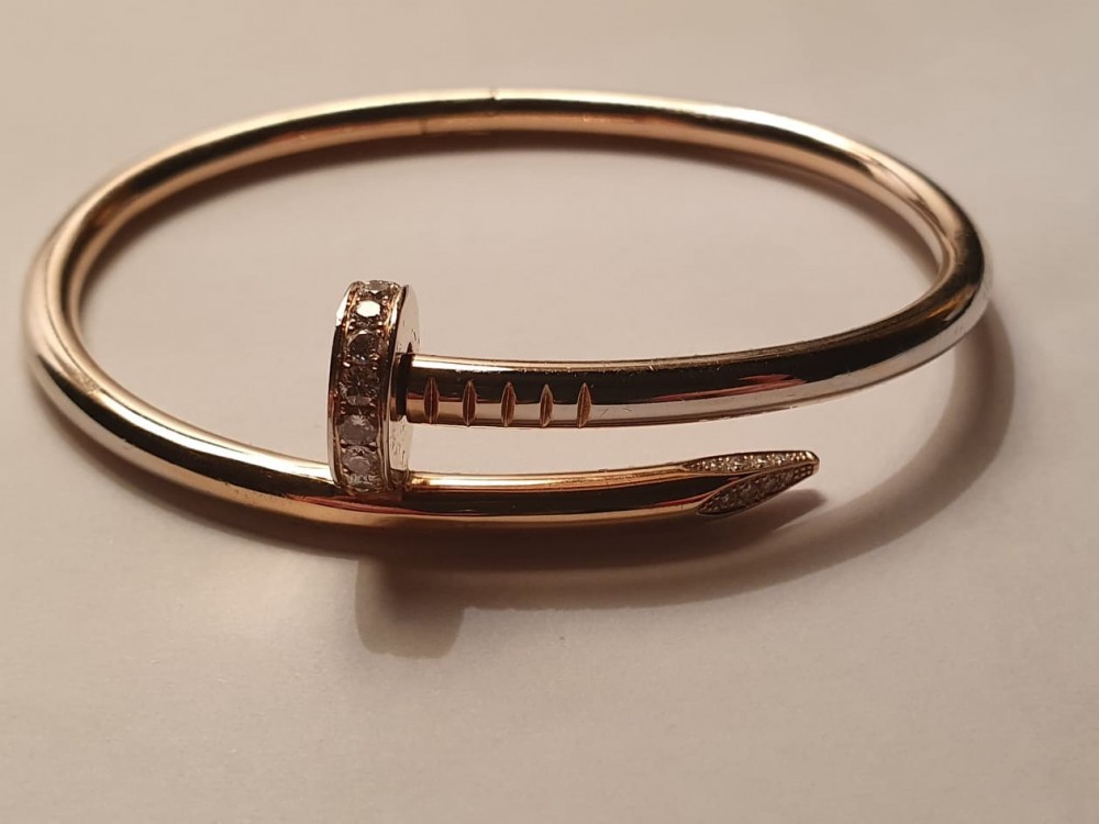 Bratara aur 18K model Cartier cu diamante | arhiva Okazii.ro