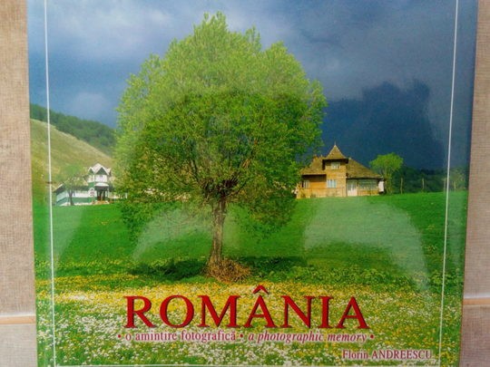 Florin Andreescu - Romania. O amintire fotografica | arhiva Okazii.ro