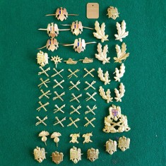 LOT 50 buc -DE INSEMNE (INSIGNE )MILITARE ROMANESTI | arhiva Okazii.ro