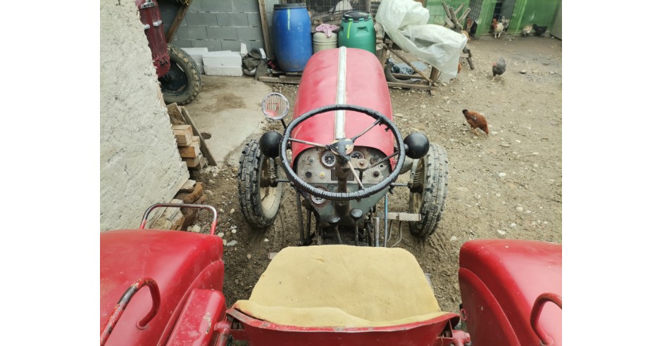 Tractor 35cai in 2 pistoane | arhiva Okazii.ro