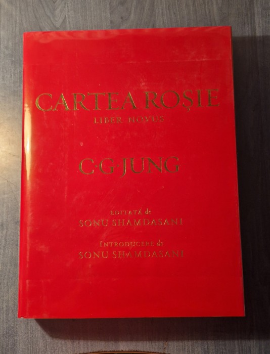 Cartea rosie G. G. Jung editata de Sohu Shamdasani | Okazii.ro