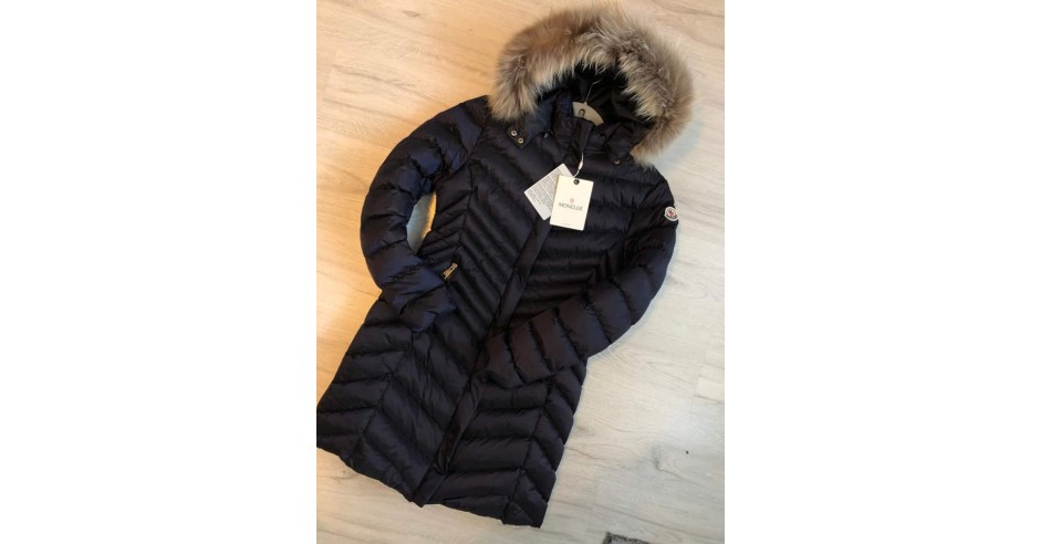 Geaca Moncler dama,marimea M,lunga,blana naturala | arhiva Okazii.ro