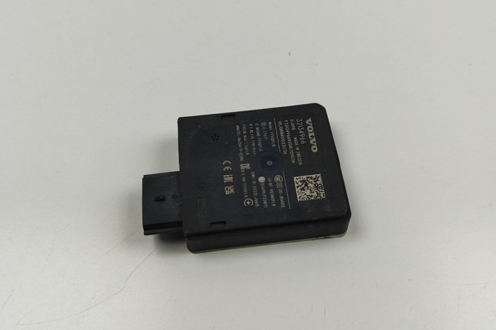 Senzor radar de distanță VOLVO XC60 II 246 2023 OEM: 32134966 ...