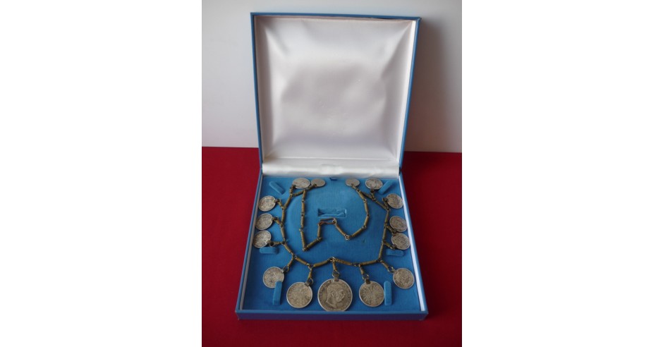 SALBA VECHE DIN MONEDE DE ARGINT | arhiva Okazii.ro