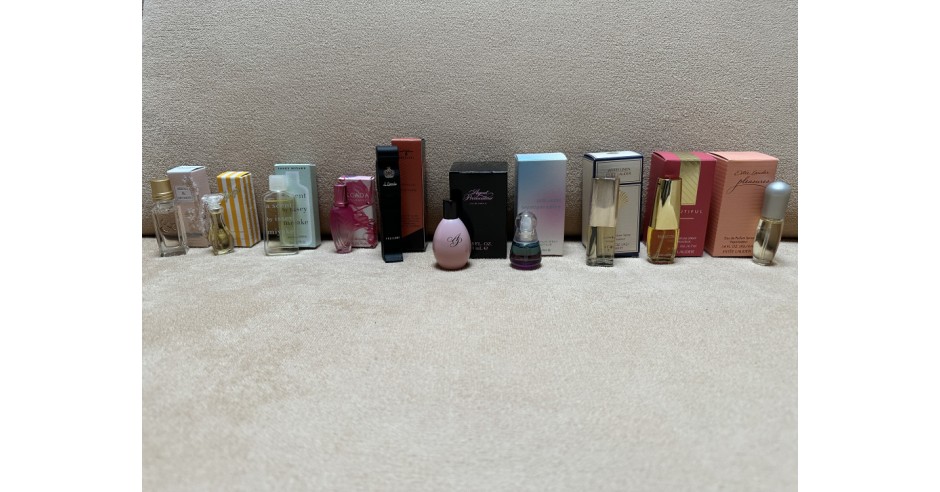 SET 4 de 10 mini parfumuri originale pentru femei si barbati , NOI ...