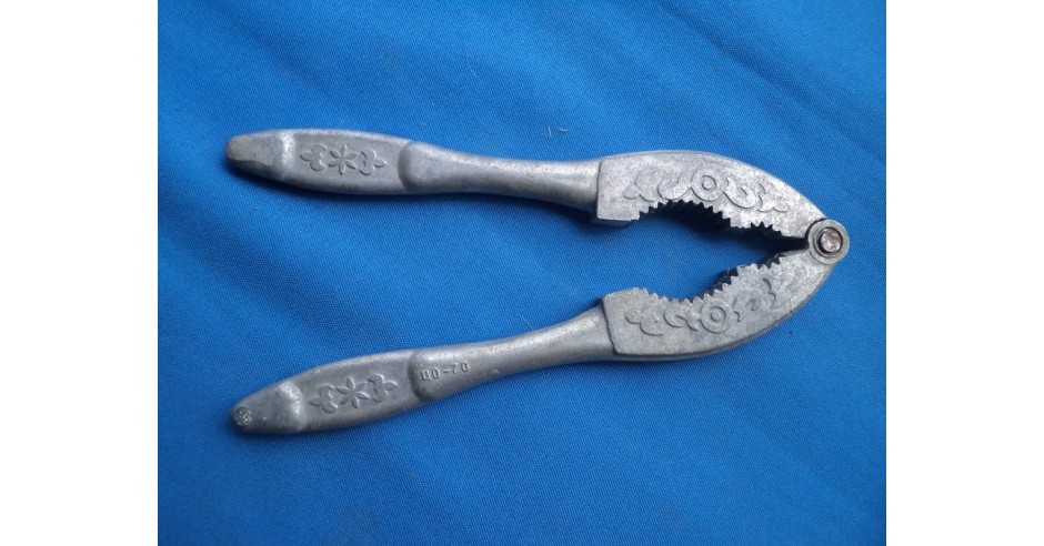 CLESTE SPART NUCI SI ALUNE | arhiva Okazii.ro