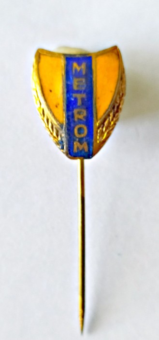 INSIGNA METROM BRASOV FOTBAL JUD BRASOV | Okazii.ro