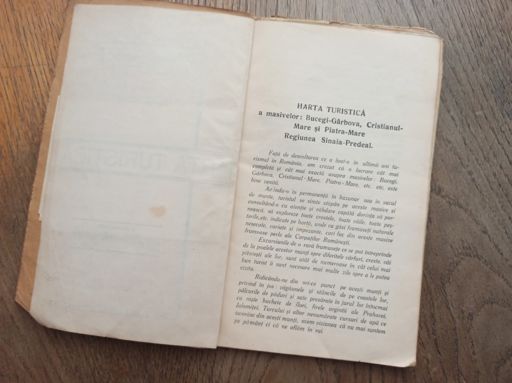 Harta turistica a masivilor Bucegi-Garbova, regiunea Sinaia-Predeal ...