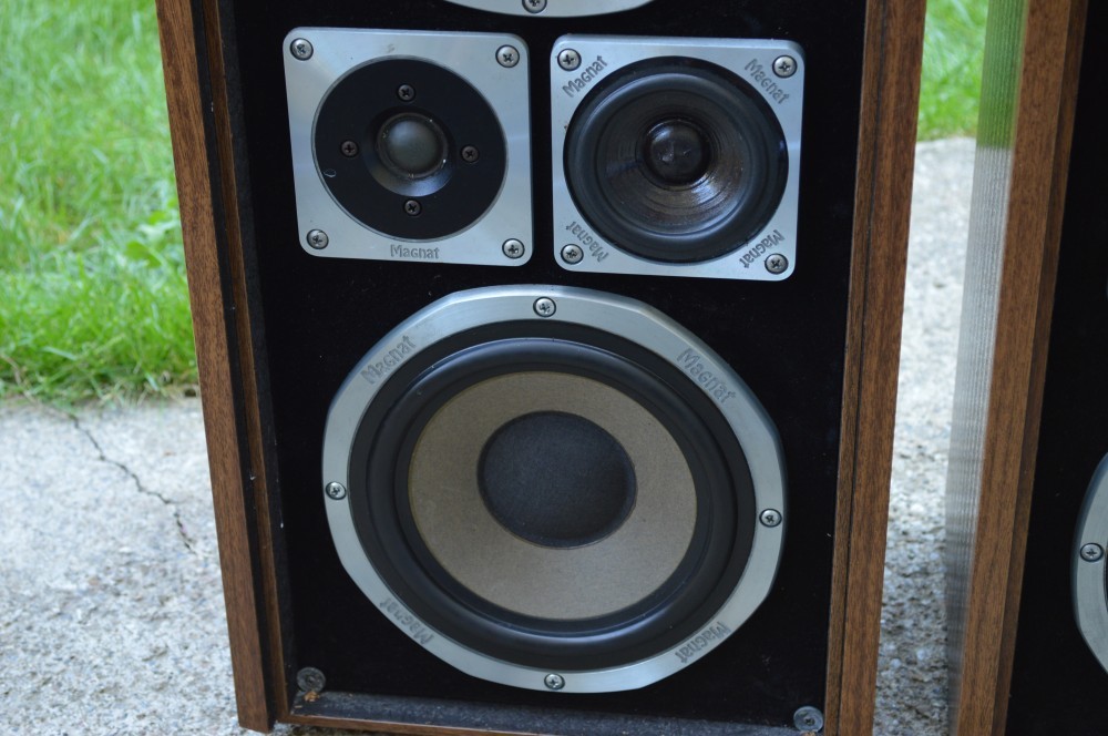 Boxe Magnat MIG 08 | arhiva Okazii.ro