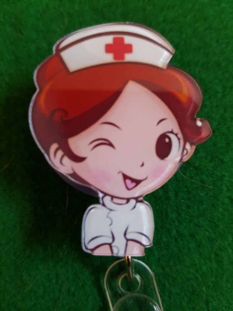 Suport ecuson asistenta medical cu snur retractabil modele diverse ...