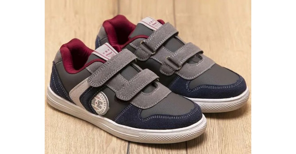 Adidas Beppi, marimi de la 31 la 34 | arhiva Okazii.ro