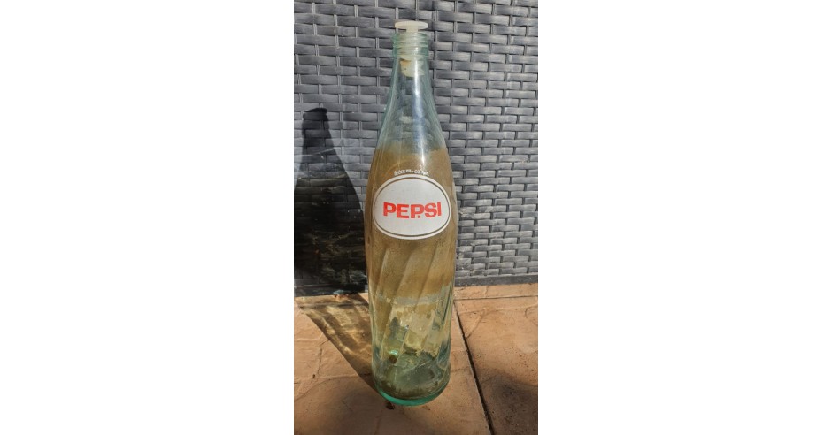Sticla originala Pepsi-Cola de 1 litru din anii 90 | arhiva Okazii.ro