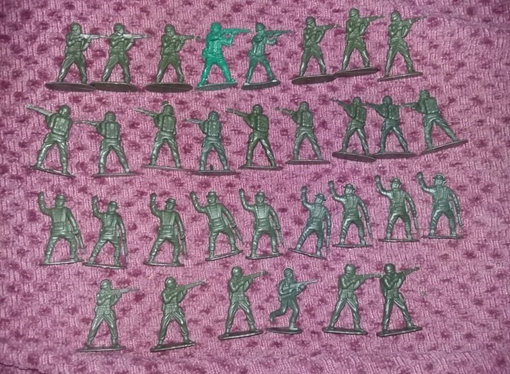 figurine militare/soldati,figurine SOLDATEI.SOLDATI Inarmati(stare foto ...