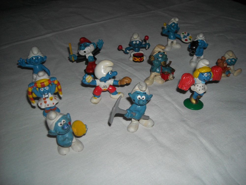Strumfi, smurfs - 12 figurine medii strumf din cauciuc - set 5 ...