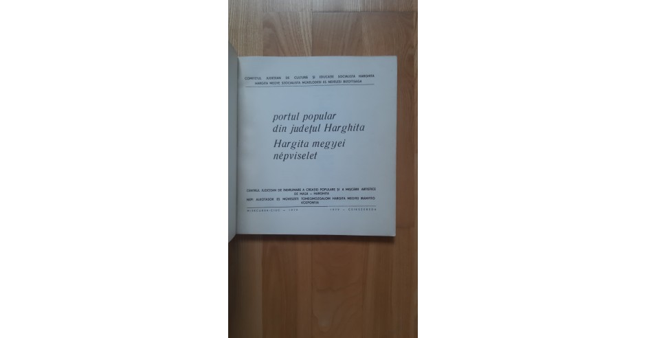 Portul popular din judetul Harghita (1979) cusaturi populare romanesti ...