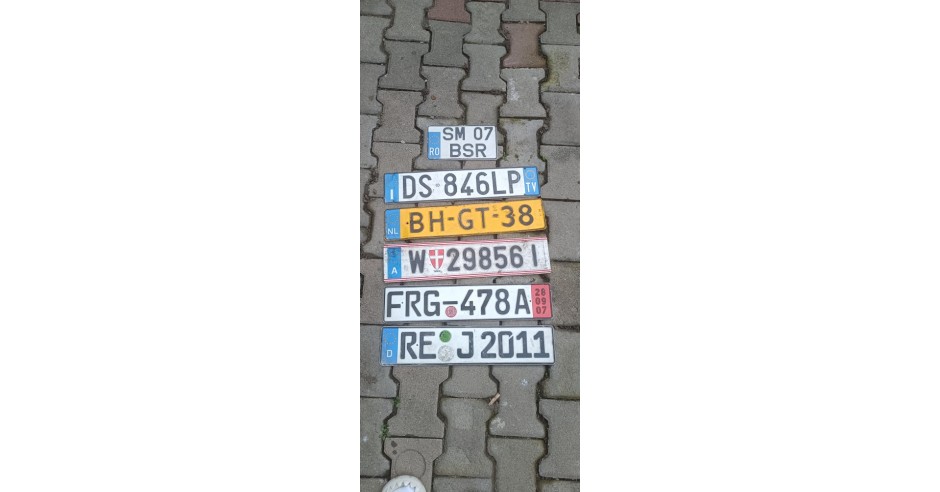 Placute auto vechi, numere auto | arhiva Okazii.ro