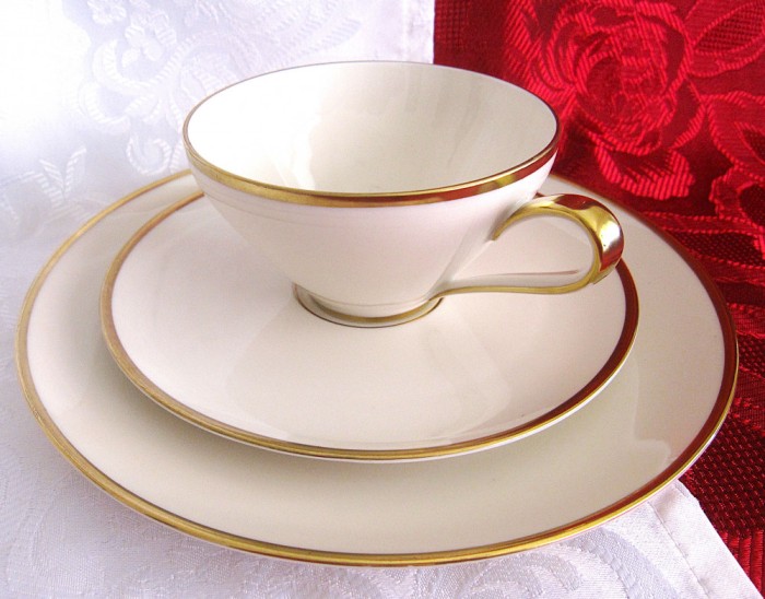 SET MIC DEJUN PORTELAN CREM IVOIRE ALKA ALBOTH & KAISER BAVARIA MARCAJ ...