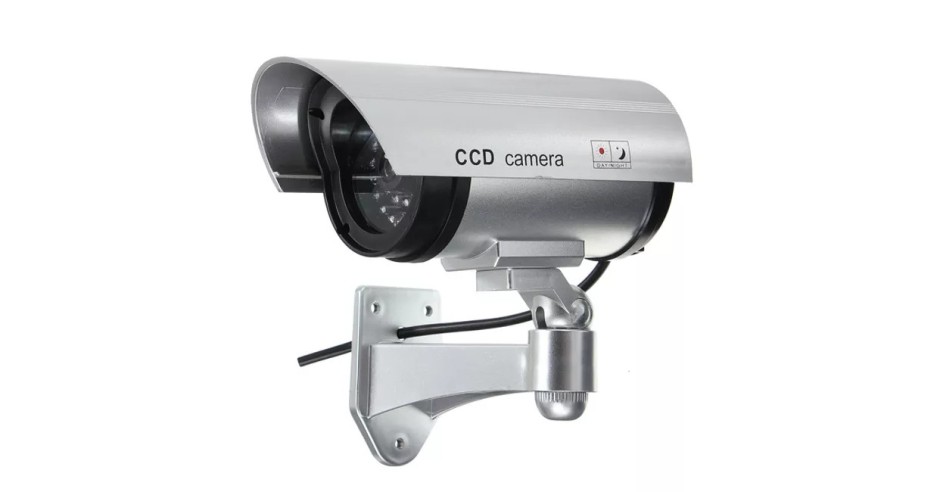 Camera Falsa cu fir, aspect real, pentru securitate si siguranta ...