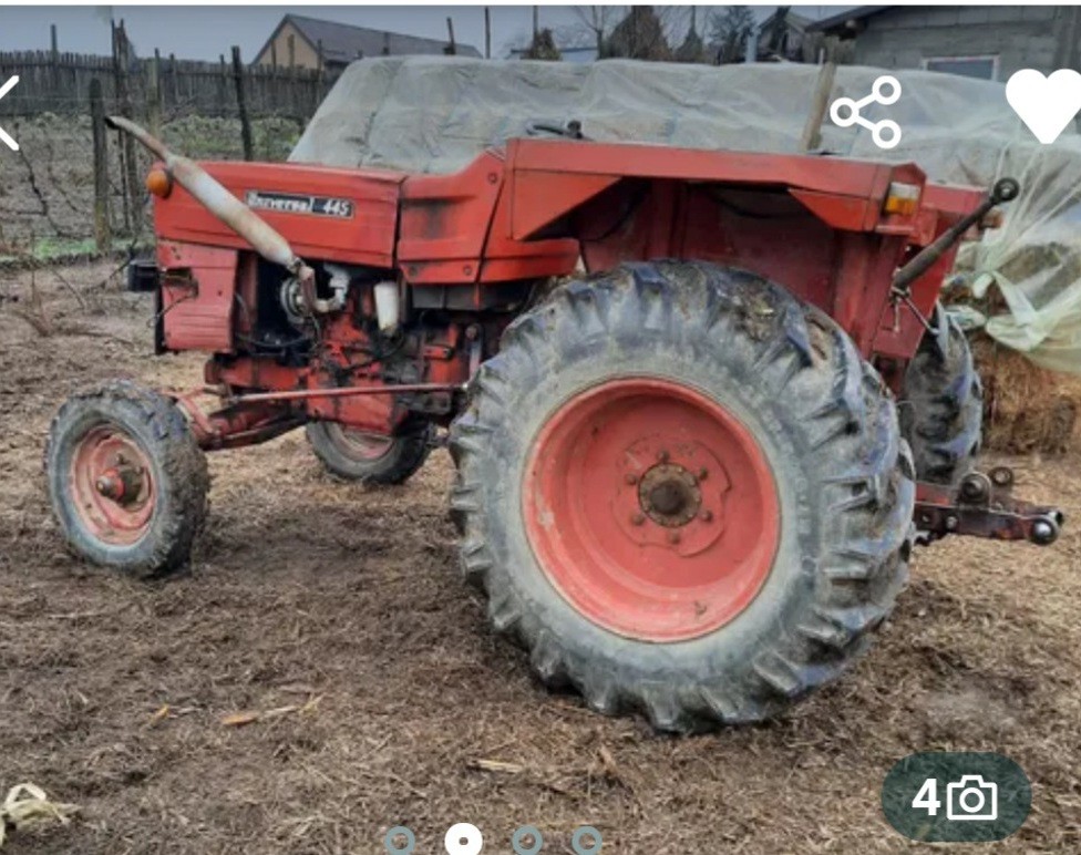 Tractor U-445 | arhiva Okazii.ro
