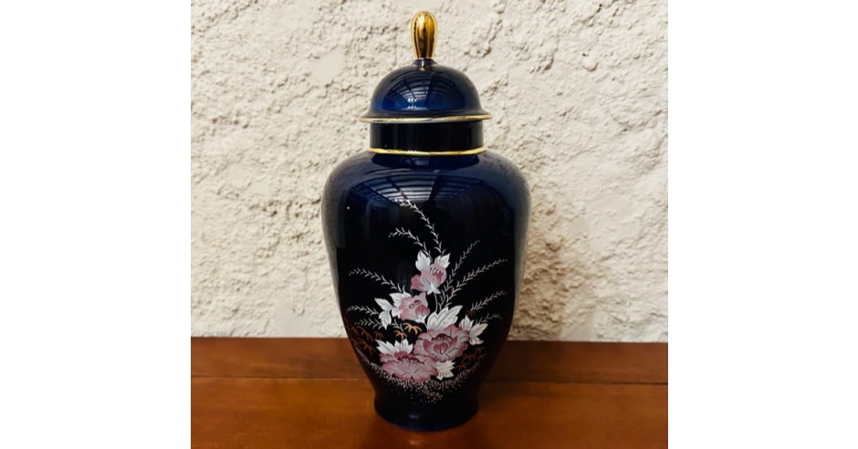 VAS MARE CU CAPAC DIN PORTELAN FIN- COBALT- MARCAJ APULUM-FINE ...