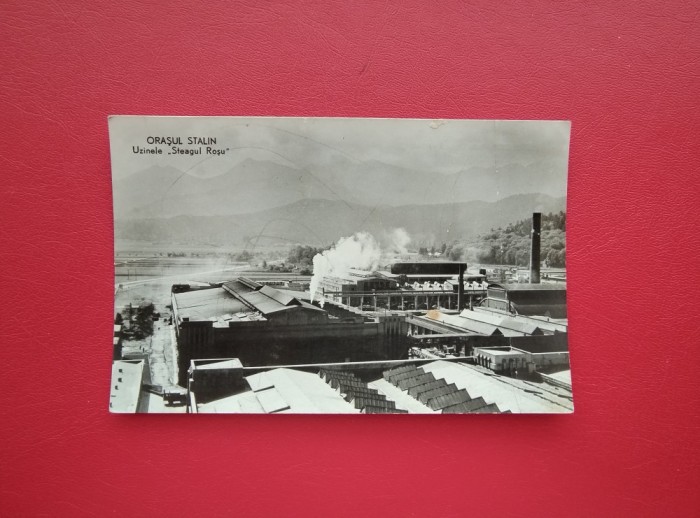 CARTE POSTALA - RPR - ORASUL STALIN - UZINELE STAGUL ROSU, Necirculata ...