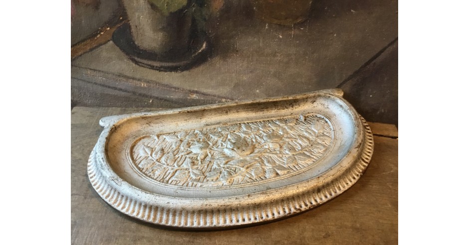 Veche tava din fonta pentru teracota / soba / semineu sau cuptor ...