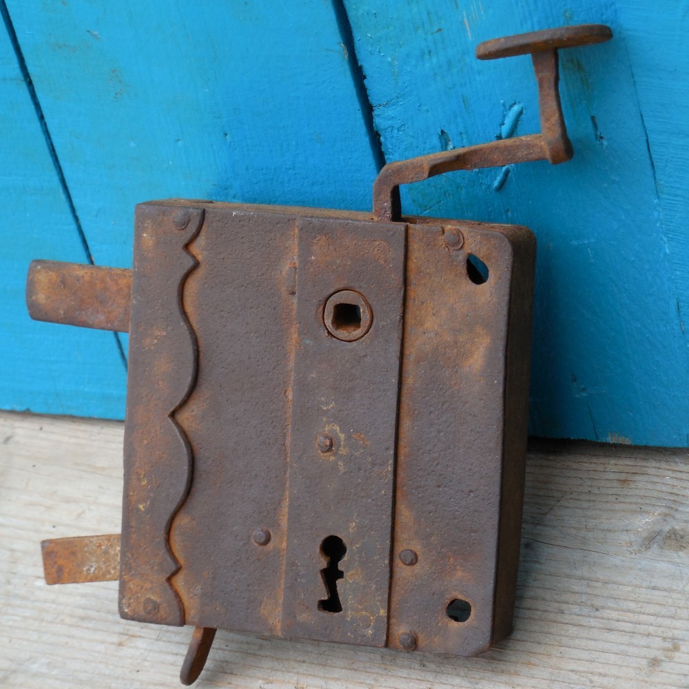 BROASCA / CLANTA / INCHIZATOARE VECHE DE USA TARANEASCA - FACUTA DIN ...