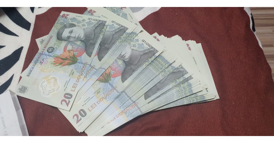 VIND bancnote de 20 lei, 100 de buc.NOI. | arhiva Okazii.ro