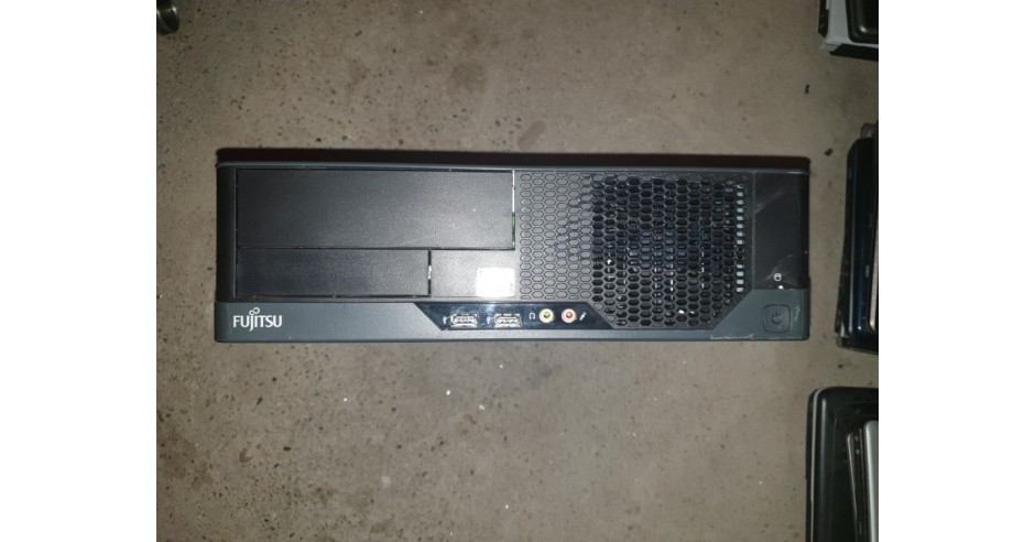 unitate PC Fujitsu cu procesor INTEL CORE 2 duo | arhiva Okazii.ro