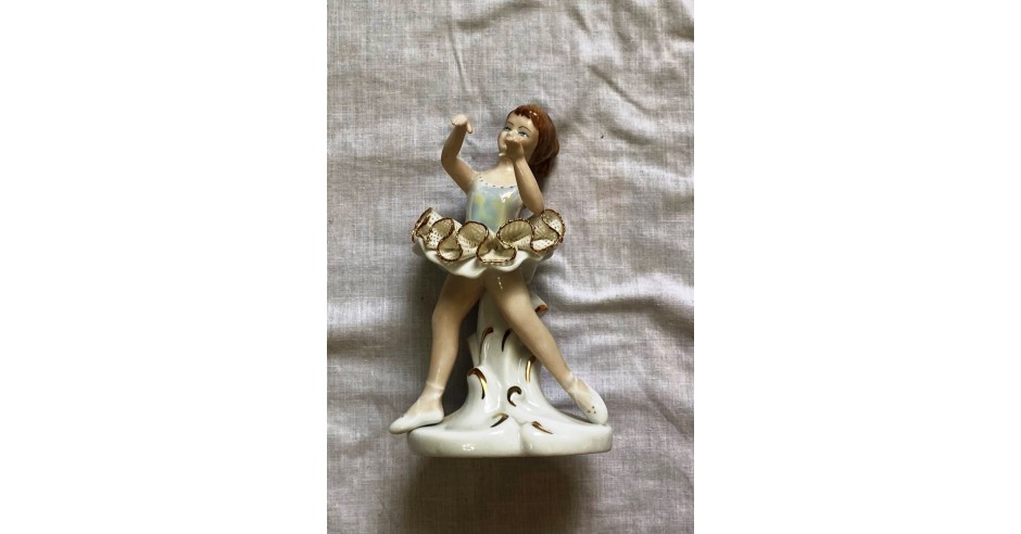 copil/fata care danseaza apulum lucru manual bibelou portelan vechi ...