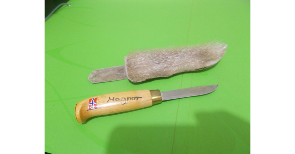 Micut CUTIT norvegian TRADITIONAL cu teaca din PIELE de FOCA , cutitas ...