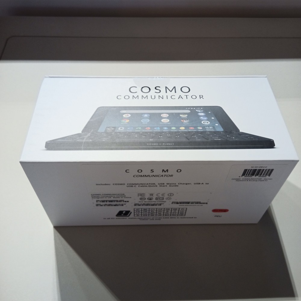 Cosmo Communicator | arhiva Okazii.ro