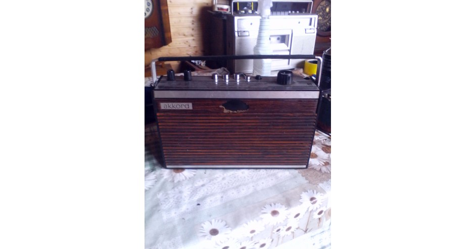 Radio vechi Akkord pe tranzistori | Okazii.ro