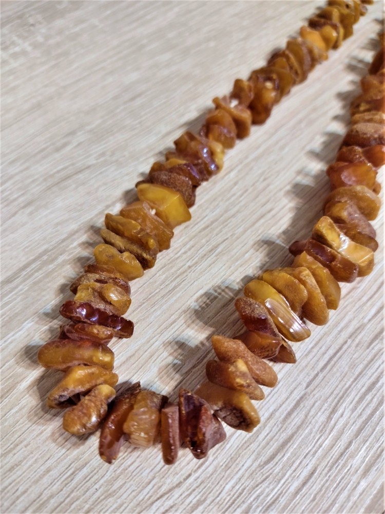 Colier Chihlimbar Romanesc (Buzau) | arhiva Okazii.ro