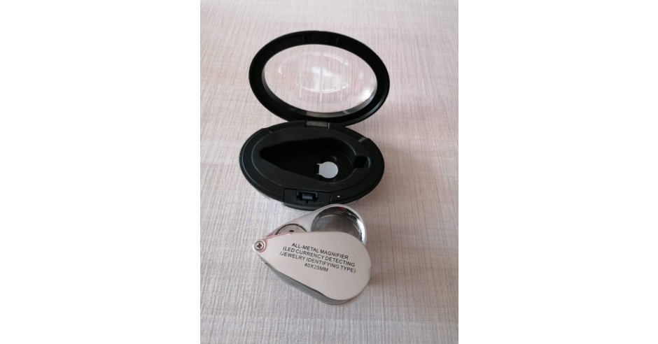Lupa profesionala pentru monede / bancnote / timbre 40 x 25 mm cu led ...