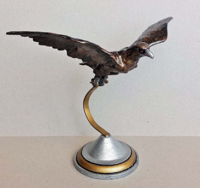 Acvila de munte - statueta din fonta, artizanat industrial Epoca de Aur ...