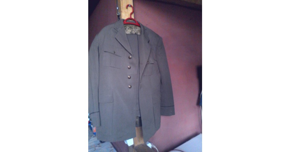 Costum Tinuta Ofiter Armata Romana perioada Comunista | arhiva Okazii.ro