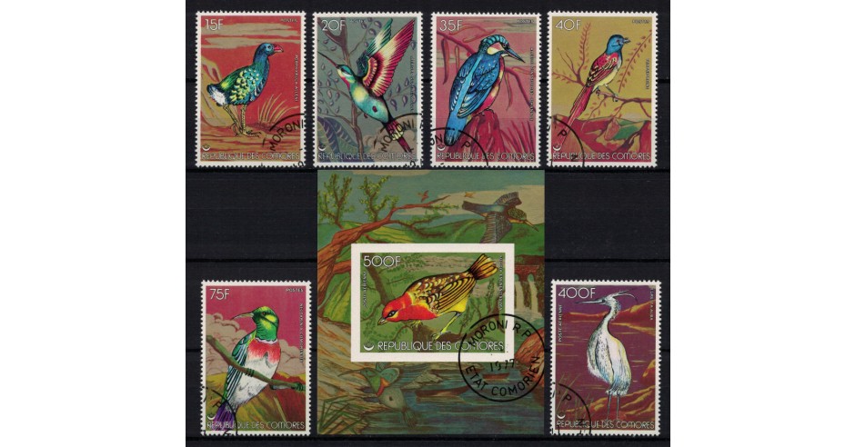INSULELE COMORE 1977 - Pasari /serie completa + colita, Stampilat ...