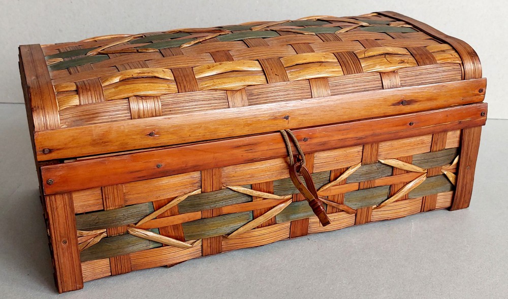 Caseta vintage 30cm din bambus impletit, cutie pentru depozitat diverse ...