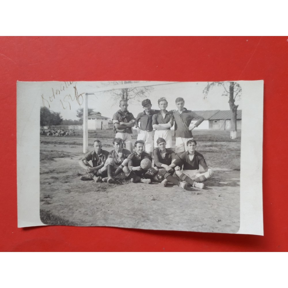 POZA VECHE ECHIPA DE FOTBAL ? aprox 1926 format mic | arhiva Okazii.ro