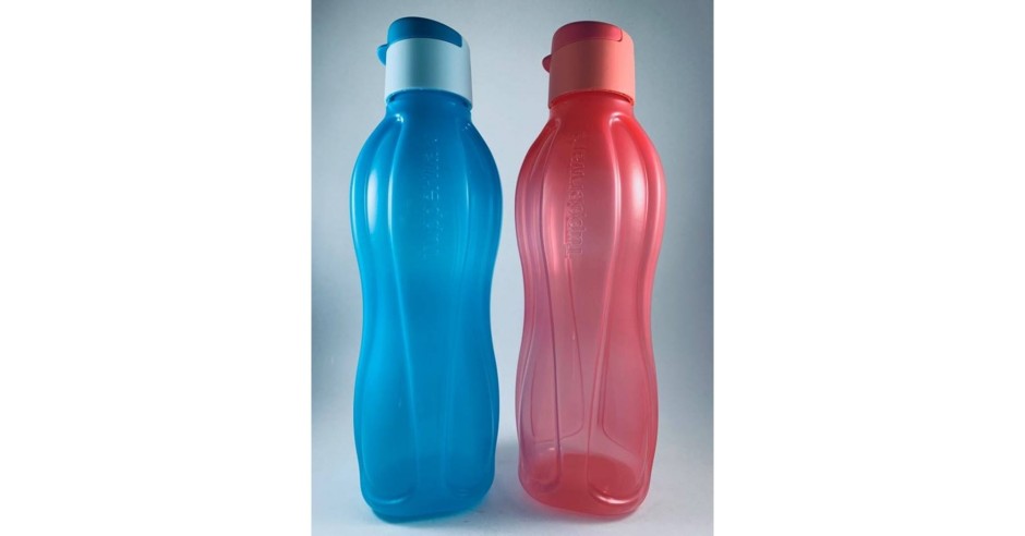 Set sticle Tupperware pentru el si ea 2 buc de 750 ml cu capac sport ...