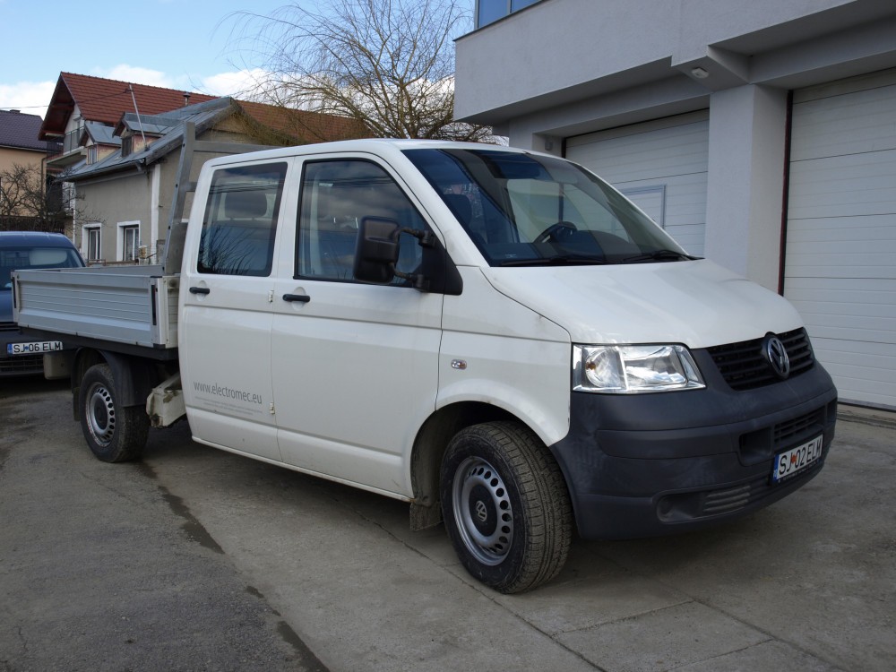 Autoutilitara DoKa platforma VW Transporter T5 2,5 TDI | arhiva Okazii.ro