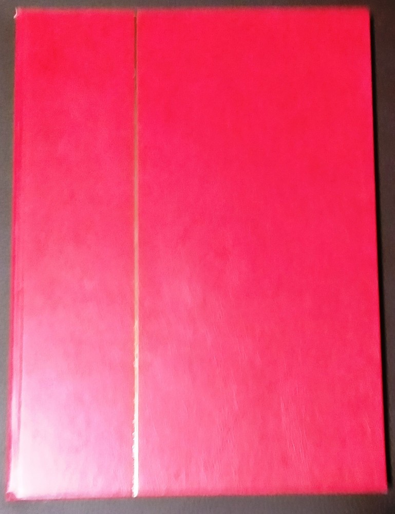 CLASOR ROSU, FORMAT A4, 4 FILE ALBE, 8 PAGINI, STARE FOARTE BUNA ...