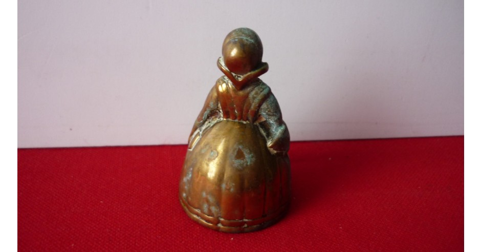 CLOPOT DE MASA, VECHI DE BRONZ | Okazii.ro